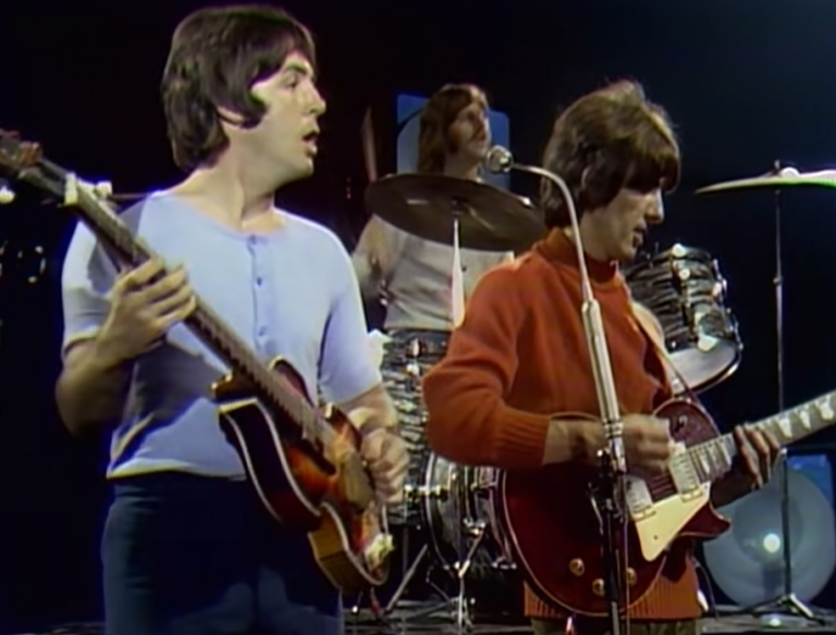 Revolution (Versions 1 and 2) • Promotional film • The Paul McCartney ...